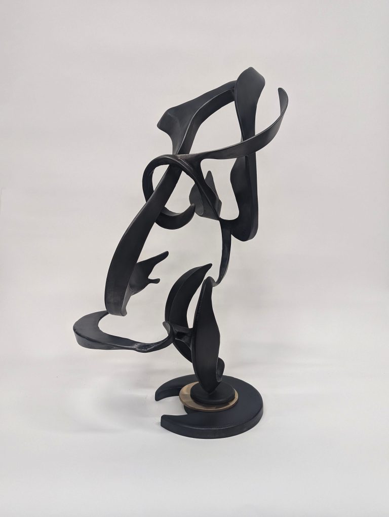 LANGUAGE AS FORM: CALLIGRAPHY & SCULPTURE BY GWEN YEN CHIU – Krasl Art ...